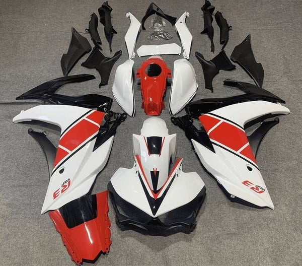 Yamaha R3 Fairings (2015-2018) White, Red, Black Stripe