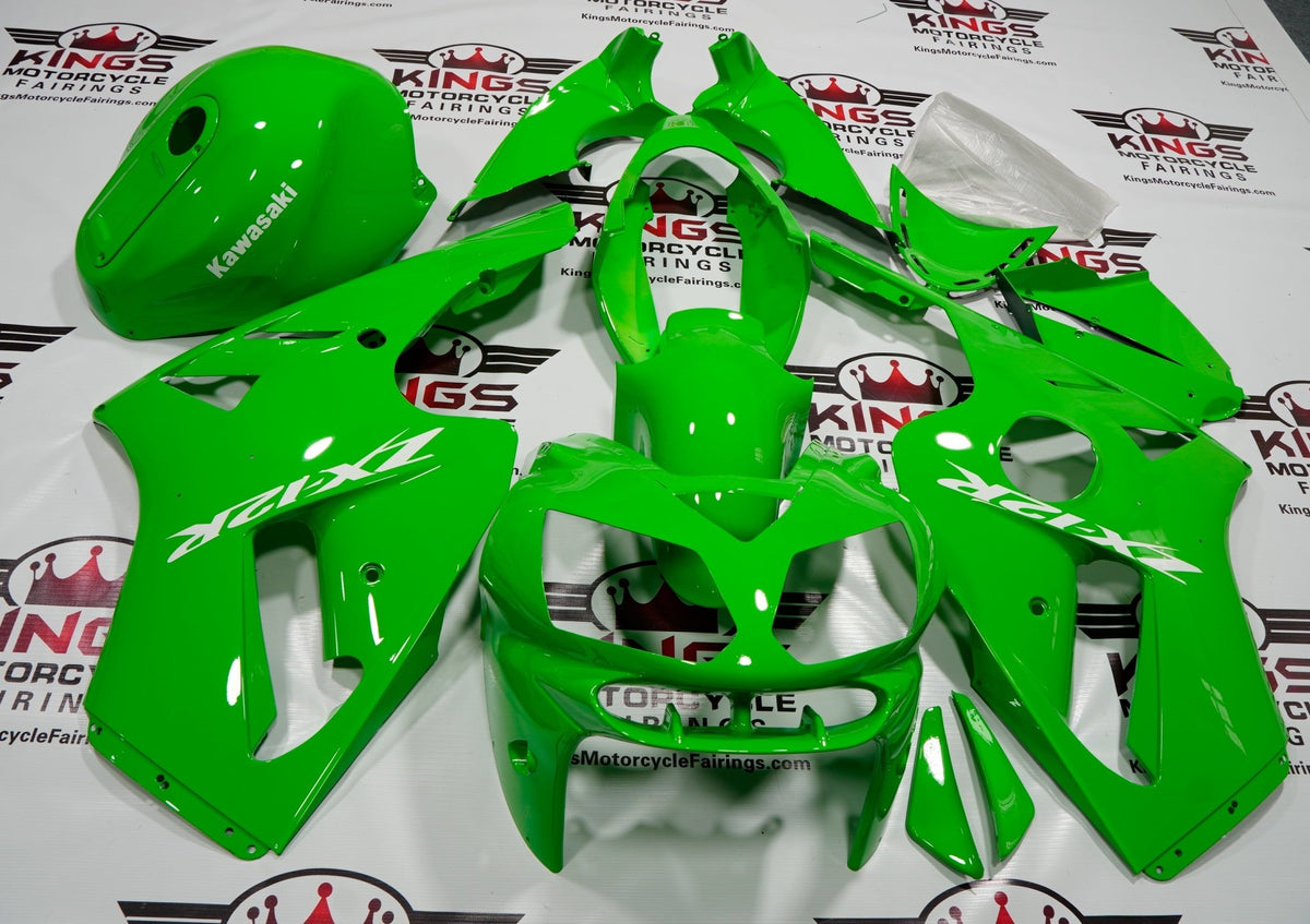 Kawasaki Ninja ZX12R Fairings (2002-2006) Lime Green, White Kawasaki Ninja ZX12R Fairings (2002-2006) Lime Green, White