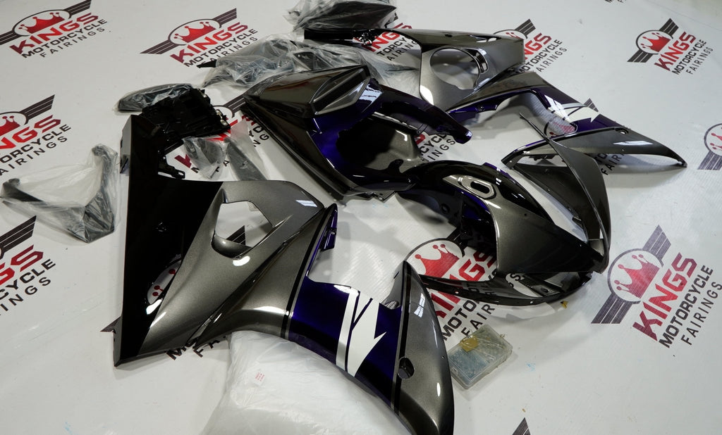 Yamaha YZF-R6 Fairings (2003-2004) Silver, Dark Blue, Black